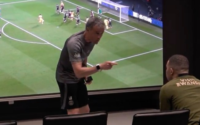 Documentário mostra bronca de Luis Enrique em Mbappé: 'Você tem que merecer'; veja o vídeo